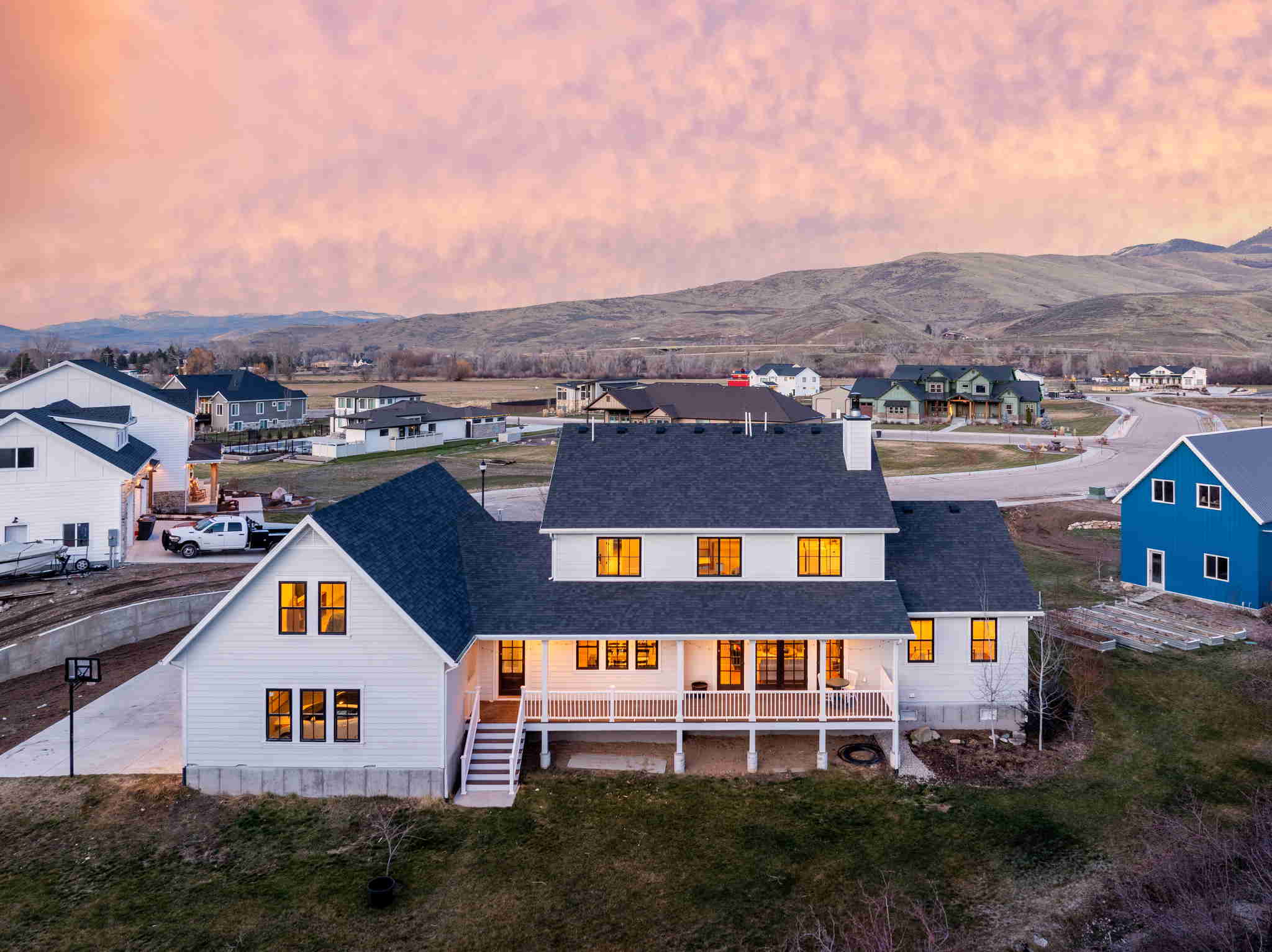 3793 FRANCIS DR Peterson UT (#2130416) - Mountain Luxury